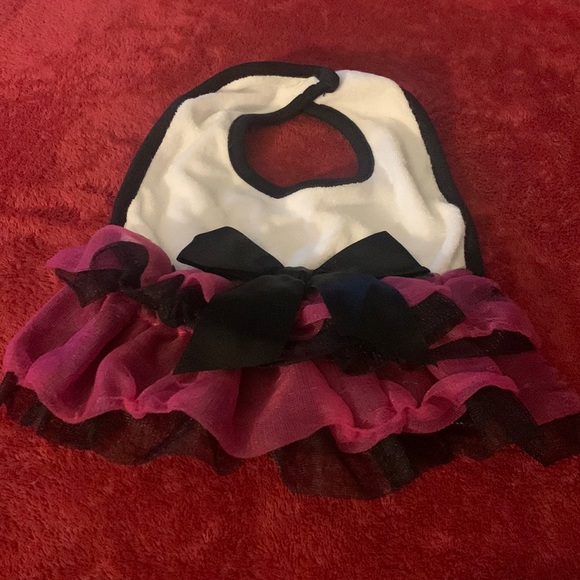 BabiesRUs | Accessories | Ruffled Bib | Poshmark
